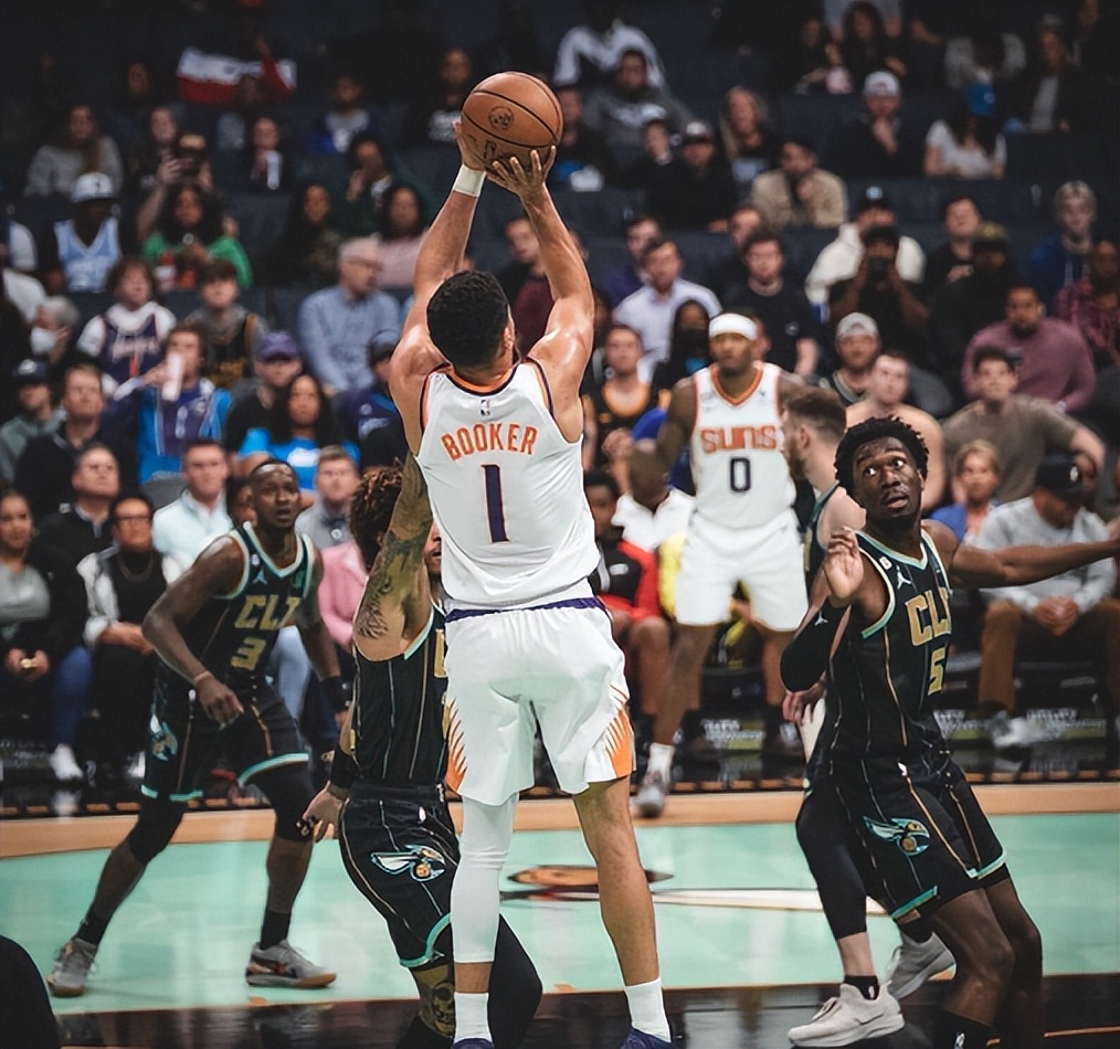 KD Suns debut, the Big Four scored 33 of 59 and scored 78 points ...