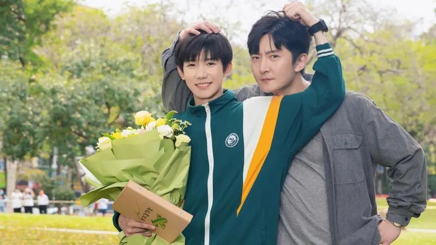 Guo Jingfei is about to launch another new drama, and the partner ...