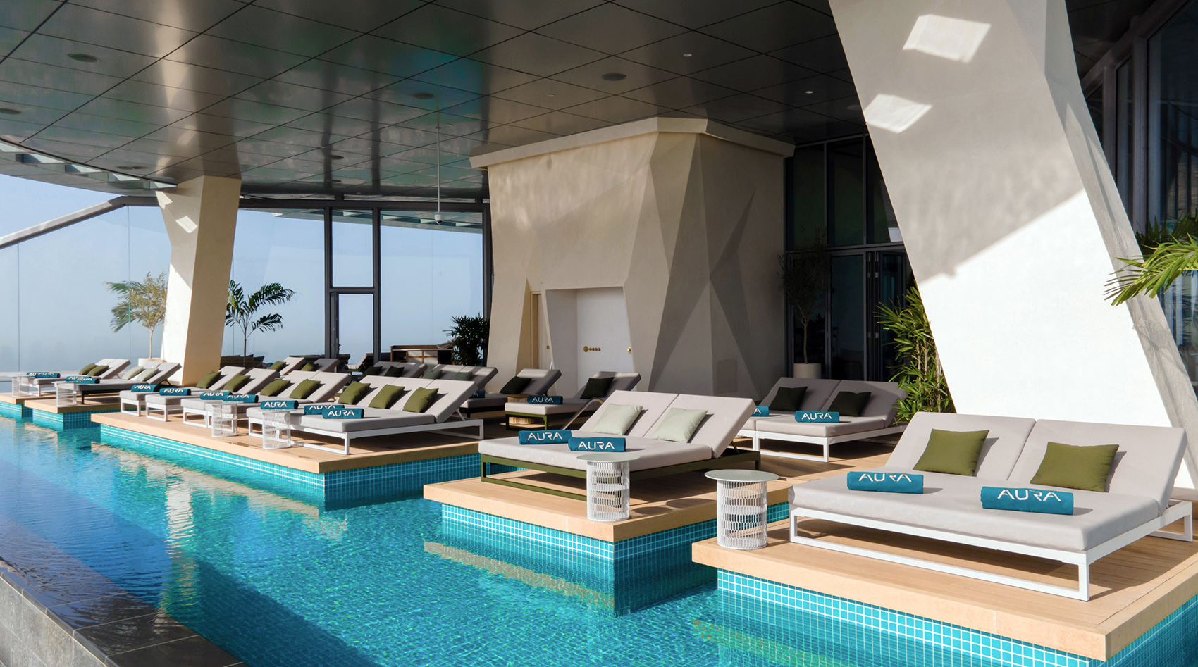 Yijia Design│Bath Design│Let water and sky meet in the world's tallest ...