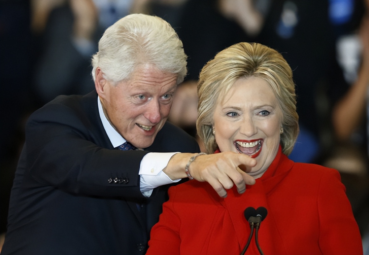 Clinton's "zipper door" incident was exposed, Hillary was accused of ...