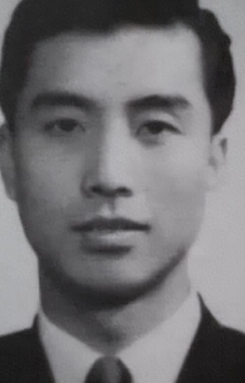 Li Shuangjiang reveals the secret: His son gave birth in Europe and ...