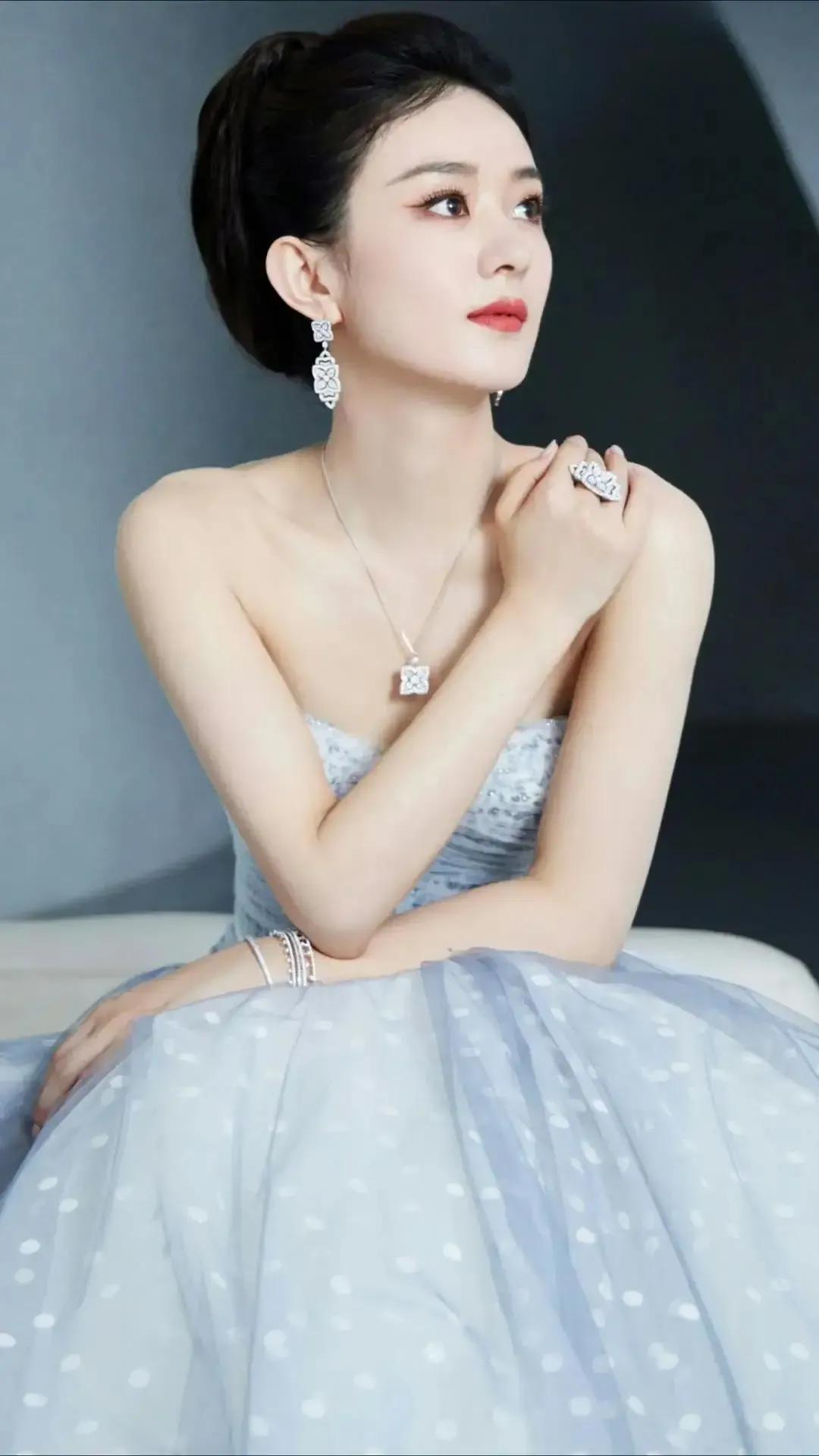 Zhao Liying, Asa and Lin Chiling - iMedia