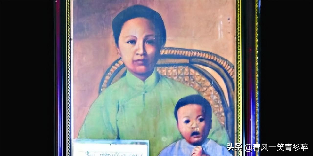 Zhao Yiman's son: with his mother's name engraved on his body, refused ...