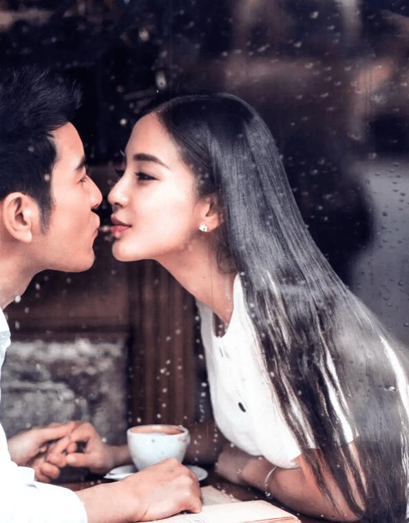 Huang Xiaoming's new love affair is exposed! Gossip girlfriend Zhao Shijin goes out to work ...