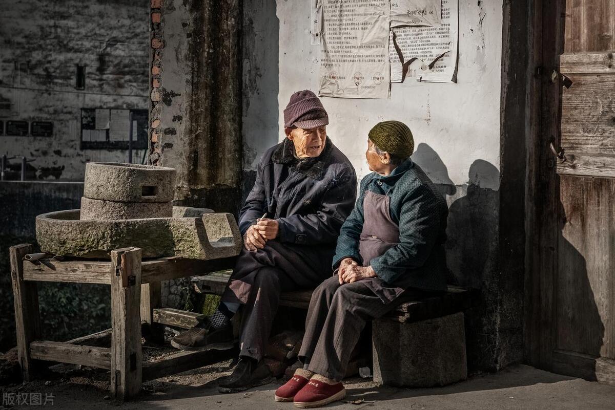 Will it be a moral kidnapping for the elderly to ask their relatives to ...