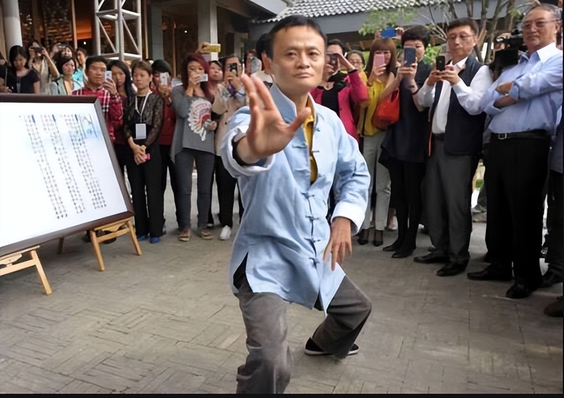 Ma Yun's outfits are “self-contained”, and the world of the rich is ...