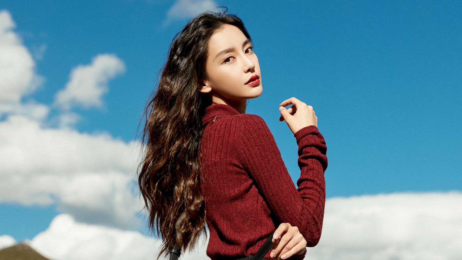 Because of Di Lieba's Dior incident, Yang Ying's resource status was ...