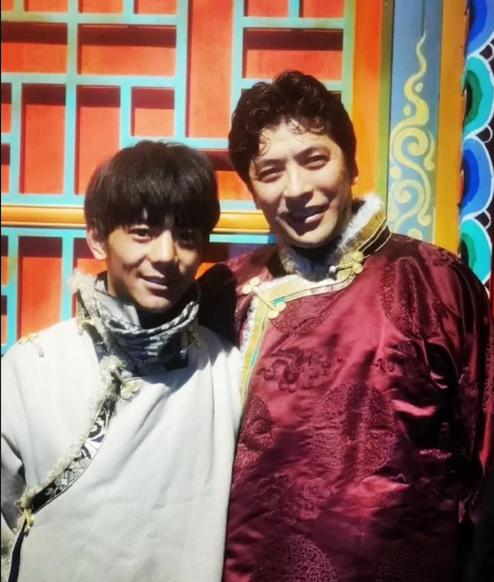 Ganzi not only has Ding Zhen, but also the most handsome director - iMedia