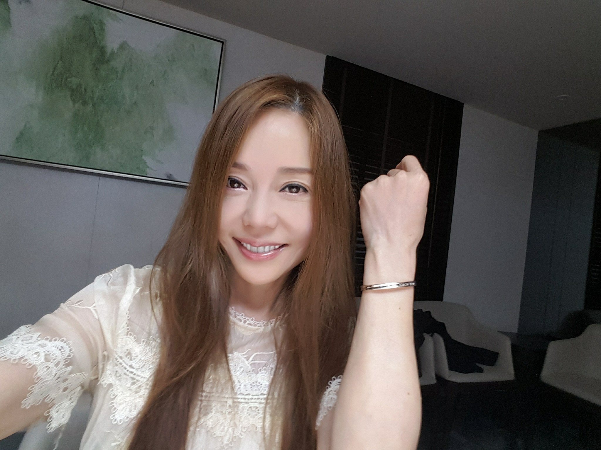 Looking back at how much the actress Di Ying doted on her son? She only ...