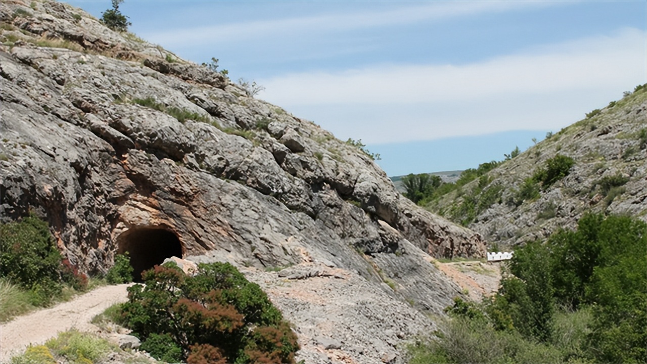 Our planet is full of underground passages: what kind of civilization ...