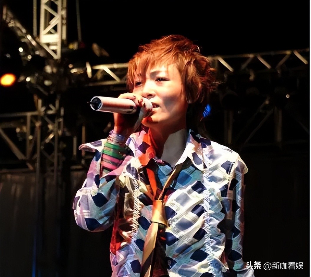 In 2009, singer Chen Lin jumped from the 9th floor, and two years later ...