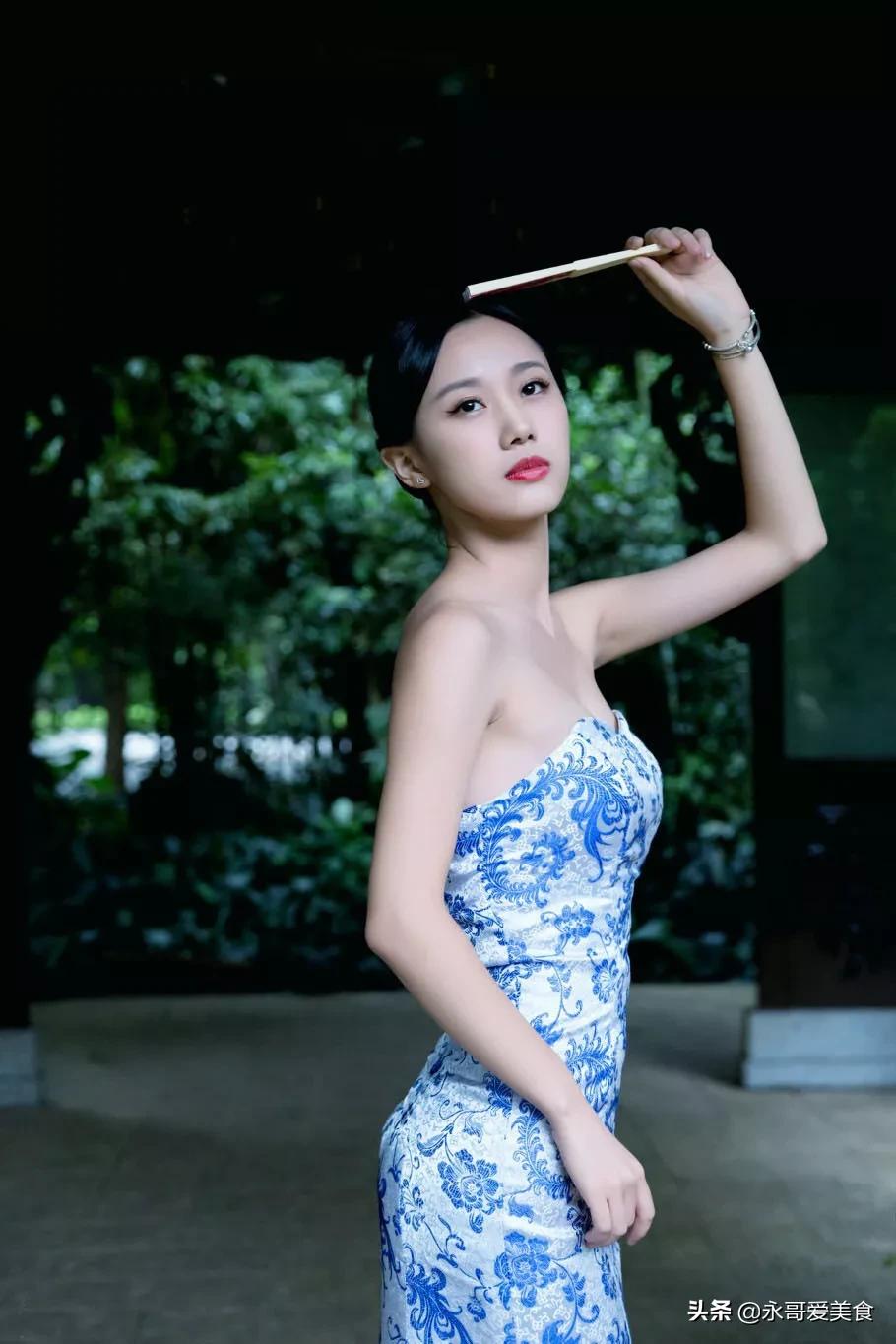 Sun Lu, a beauty healing singer, bright and moving, charming and ...
