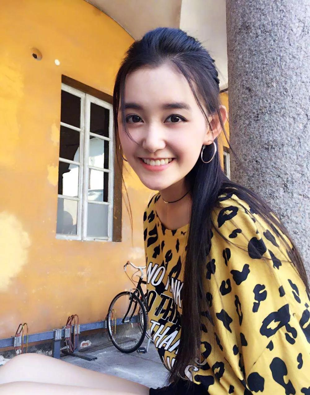 Appreciation of beautiful pictures: Jiang Yiyi - iMedia