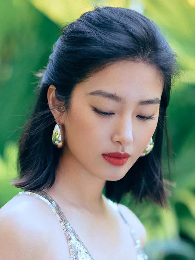 Yang Caiyu of Ode to Joy 3 - iNEWS