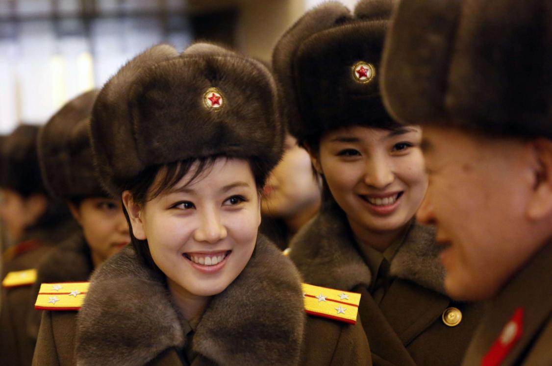 Is North Korea very backward? Look at the beauties on the streets of ...