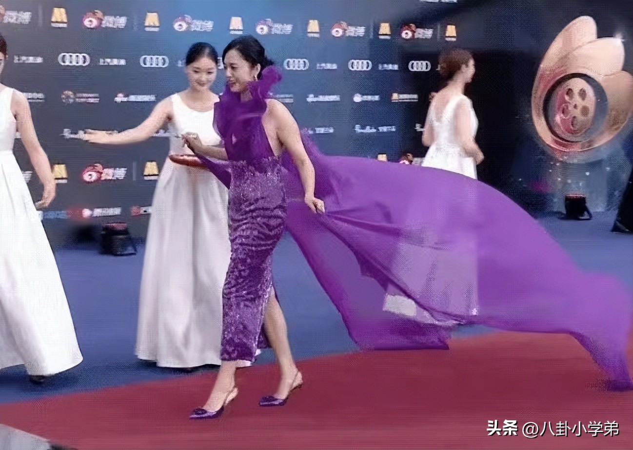 The "fancy demon" on the star's red carpet: dress strangely, coy and ...