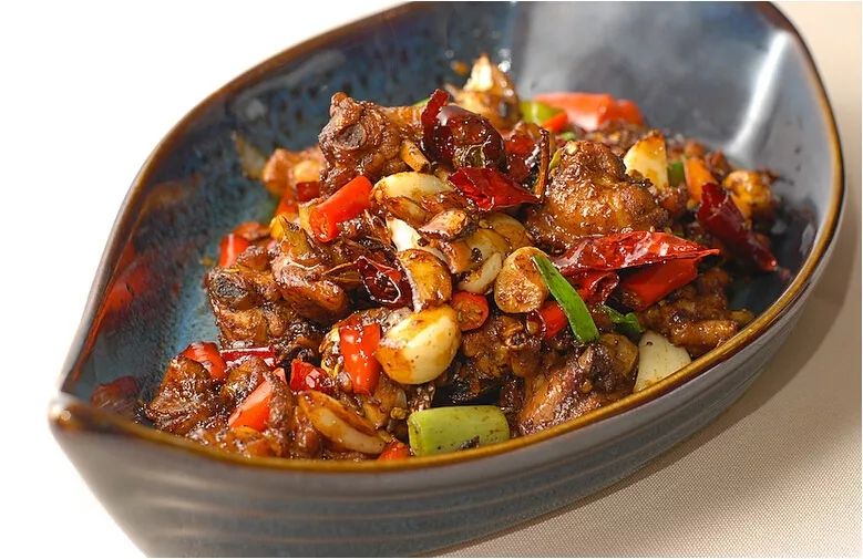 How many ways to eat chicken in Yunnan? - iNEWS