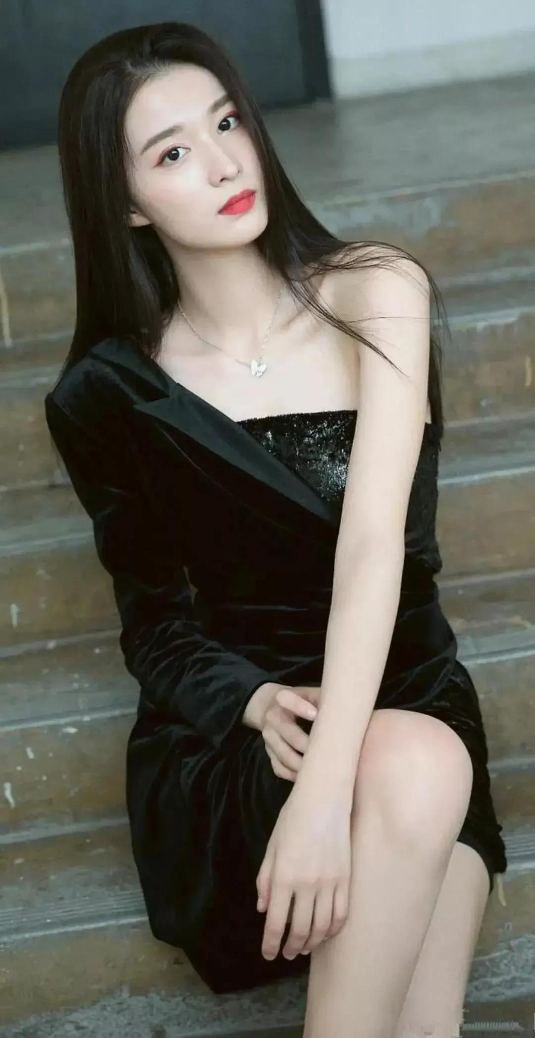 Wang Churan, Appreciation of Meitu Series - iNEWS