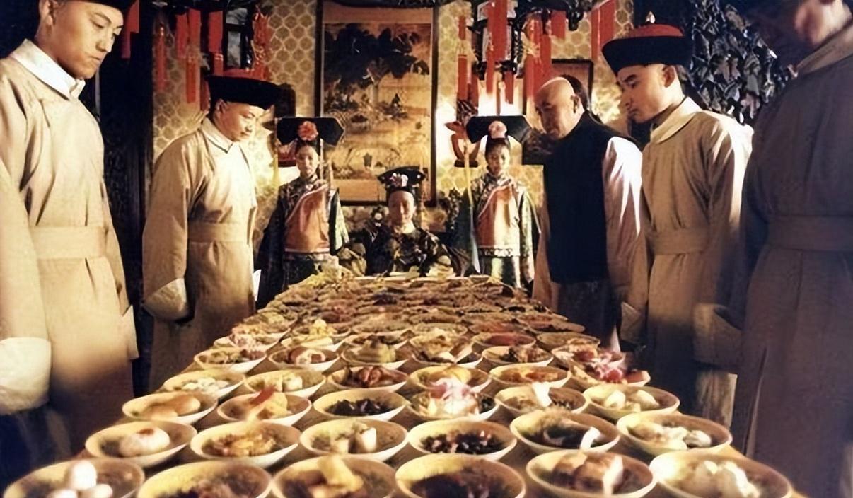 What did the emperor do with the leftovers from his meal? - iNEWS