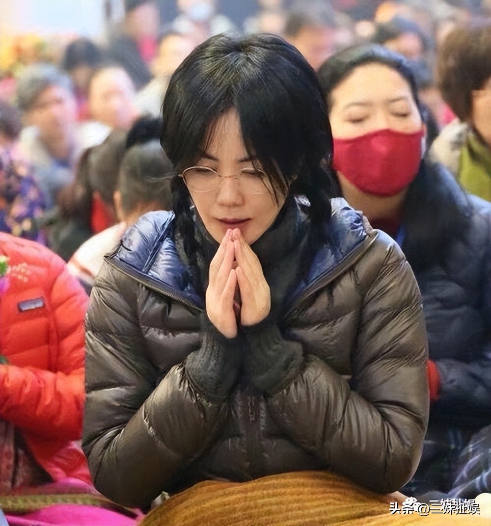 Li Ao once published a long article analyzing Faye Wong, saying that ...