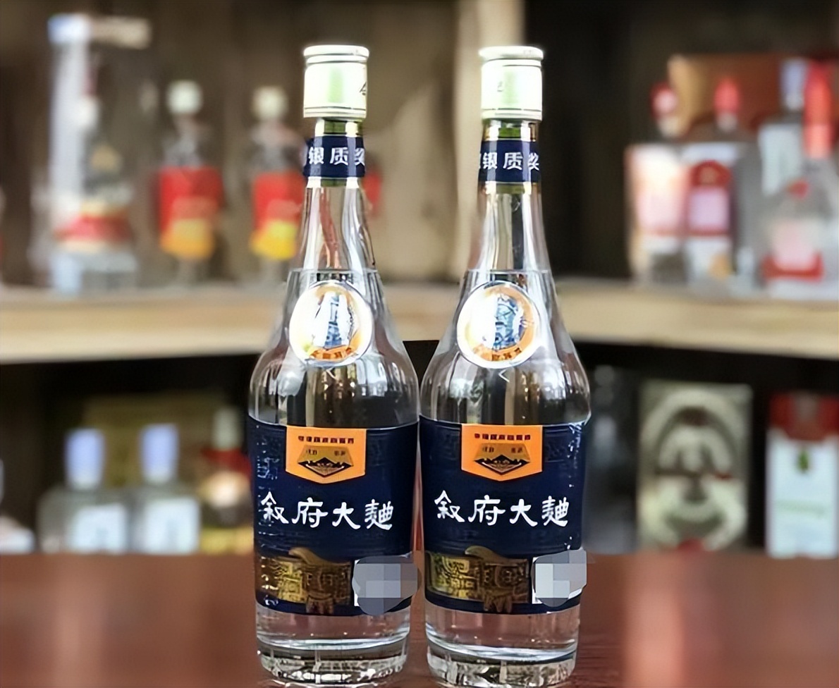 There are these "5 words" on the bottle, no doubt, it is 100% alcoholic ...