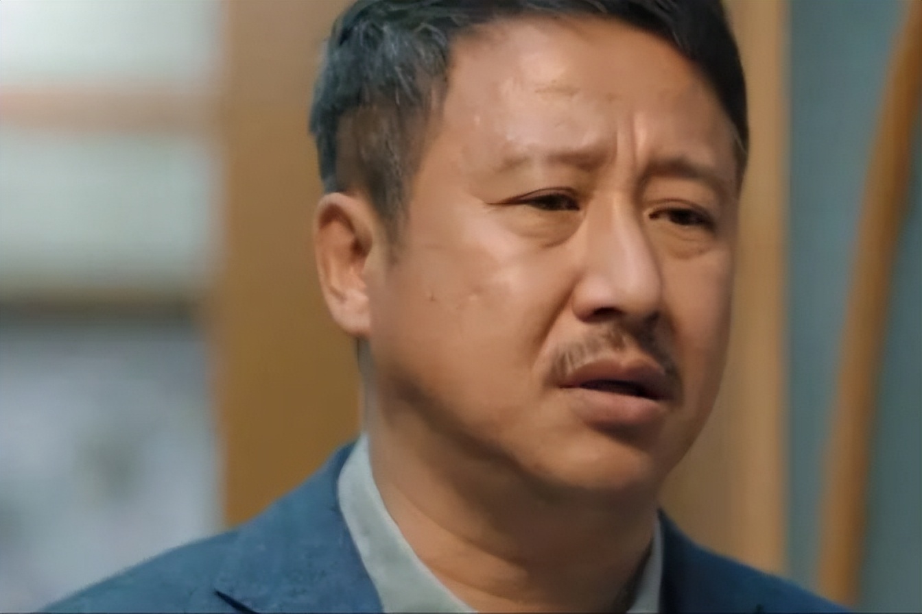 12 years ago, he acted as a nobleman in "The Legend of Zhen Huan", and ...