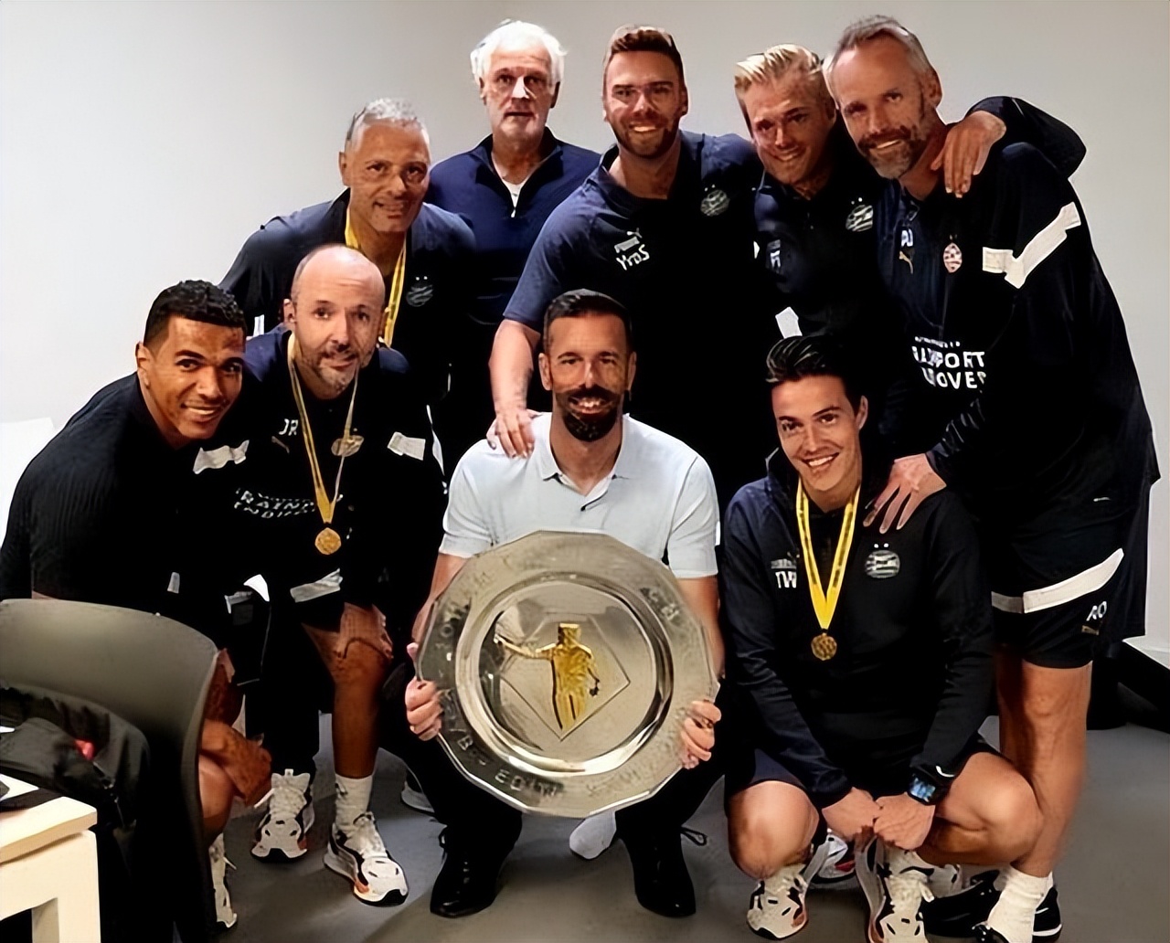 2-2, the national team captain PK the king of the small penalty area!11 ...