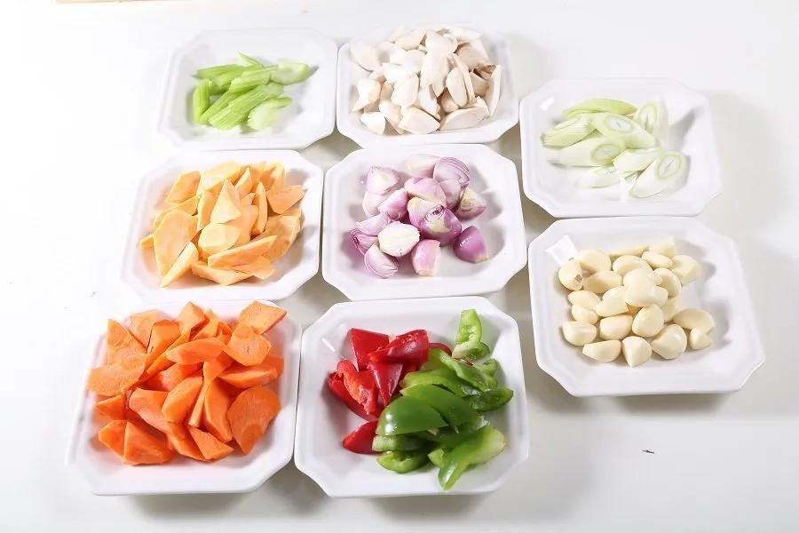 Three-juice grass carp stew pot home-cooked recipe - iNEWS