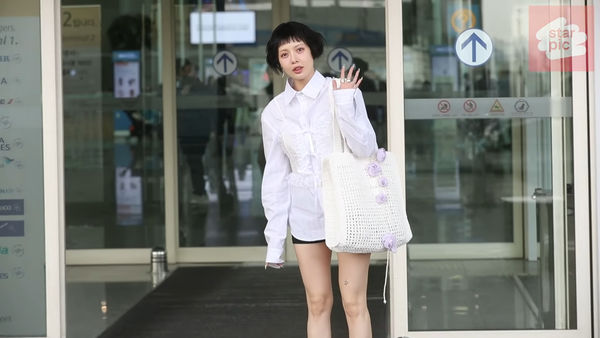 HyunA made a new breakthrough in her 16th year of debut! Rare "breaking ...