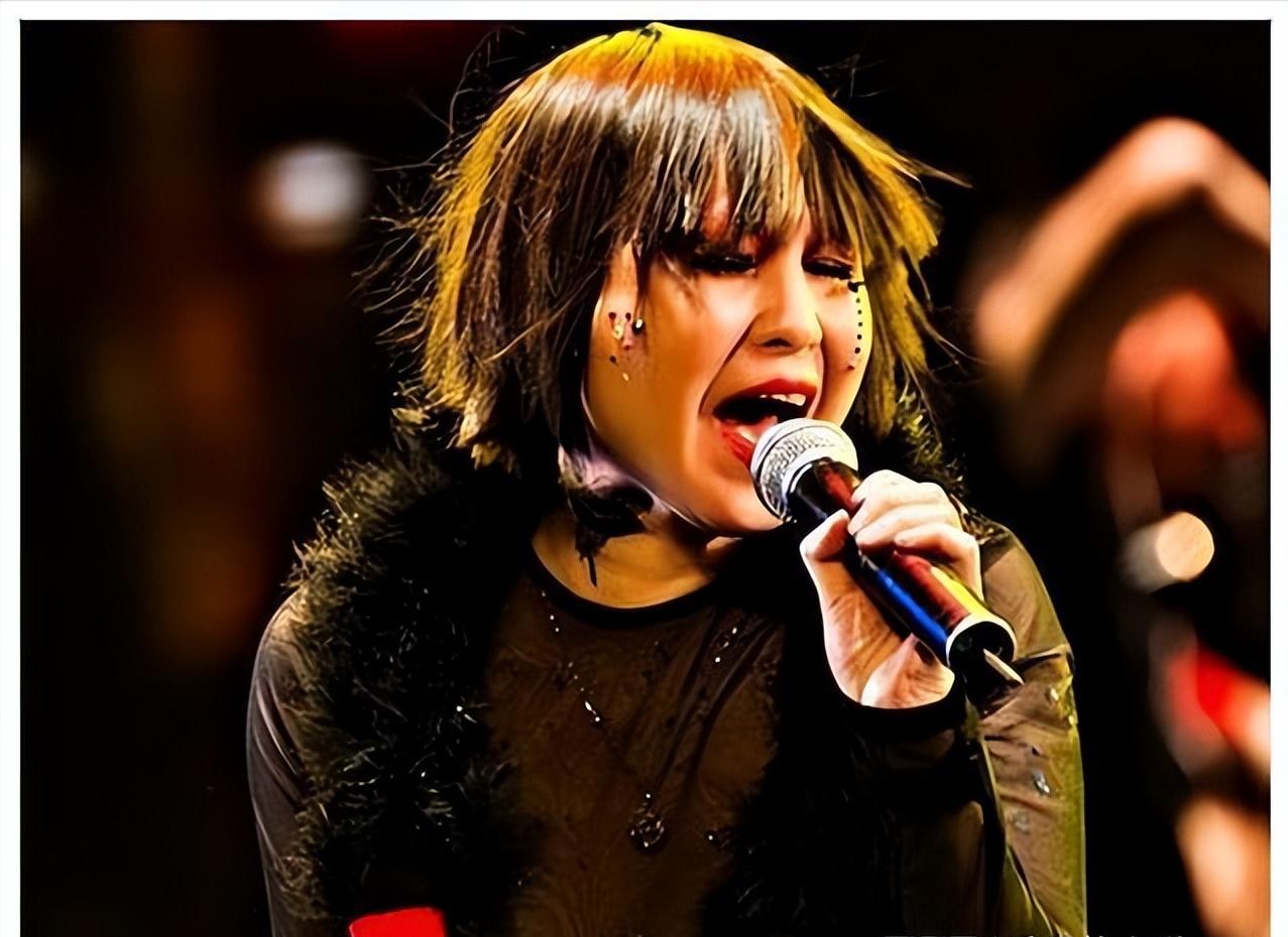 In 1993, what singer Luo Qi said at the birthday party caused him to be ...