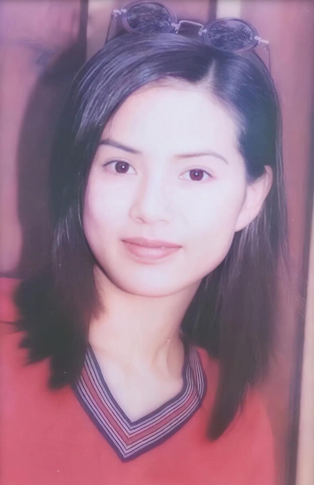 Photos of Li Ruotong when he was young - iNEWS