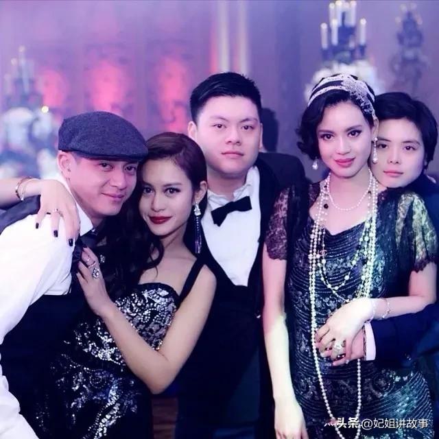 Hong Kong's local tyrant is extremely extravagant and lustful. He has 8 girlfriends and 9 ...