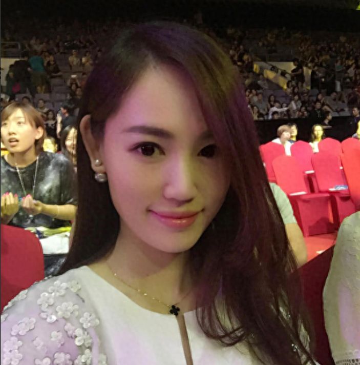 Ma Rong's live-streaming of goods caused public outrage: Is the career ...