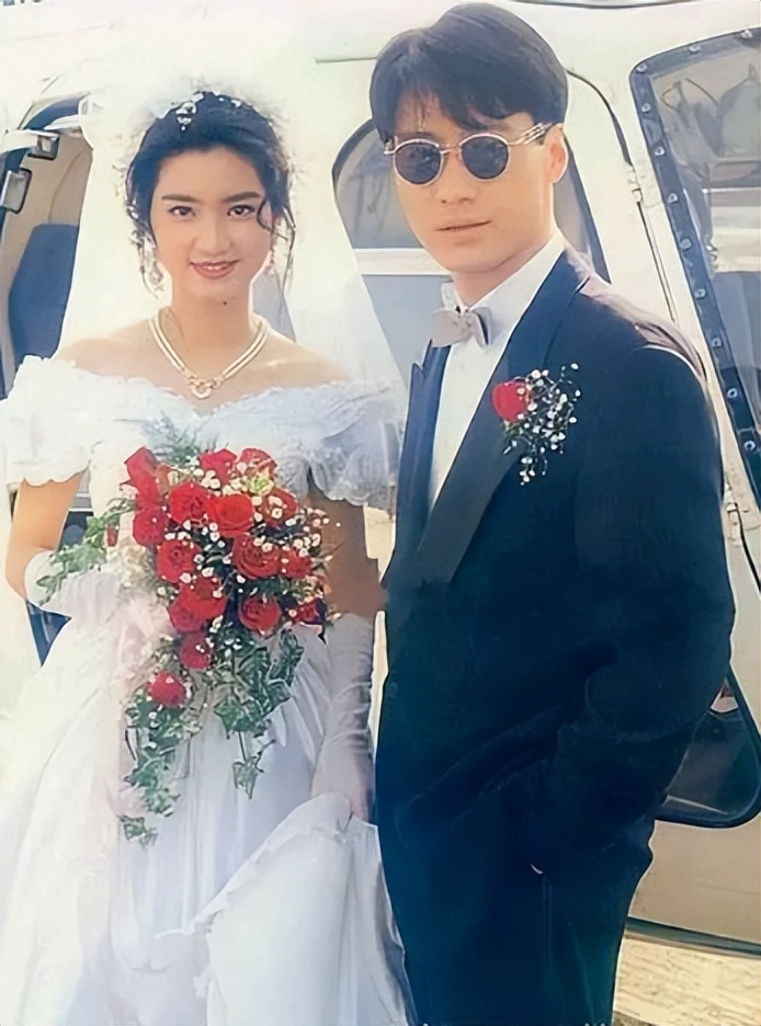 Intimate photo of Hung Xin and Hong Kong friends Liming, Cai Shaofen ...