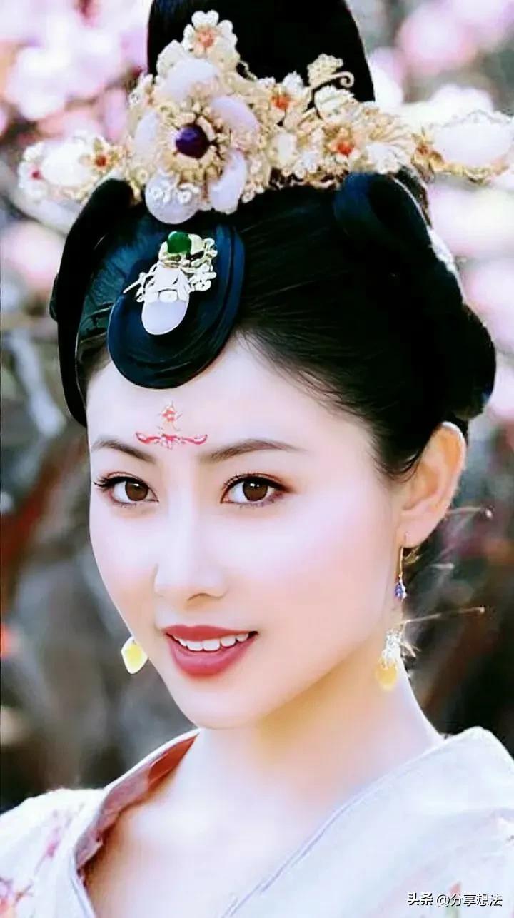 Li Xinyi star wallpaper! - iMedia