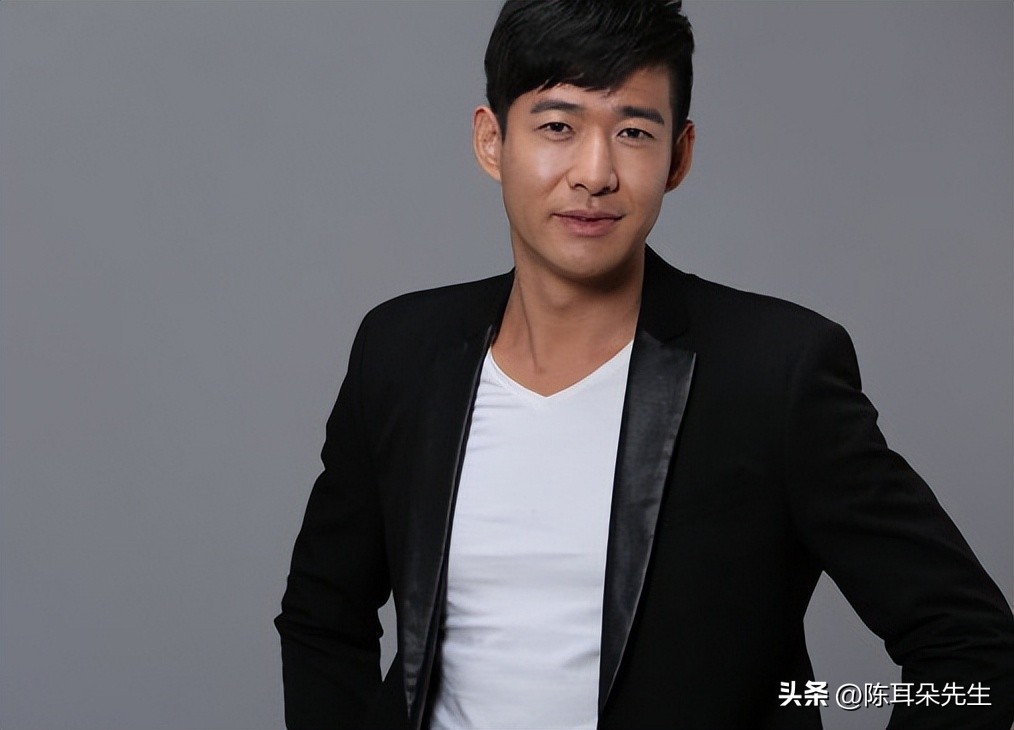 Yang Jun commented on Yue Song, Yue Song's mixed martial arts is very ...