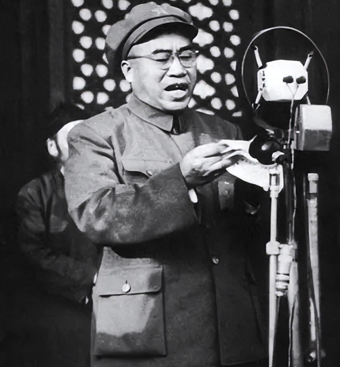 Legend on the battlefield: Liu Bocheng beat Zhu De and fled everywhere ...