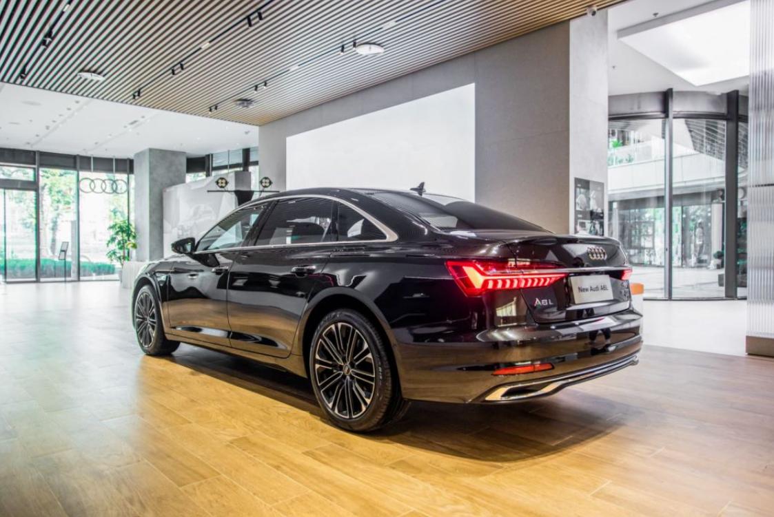 Upgrade 2.0T, keep 3.0T, the new Audi A6L is listed - iNEWS