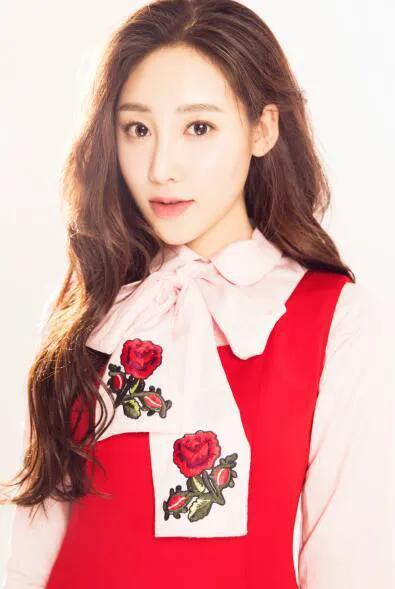 Young actor Rong Zixi - iNEWS