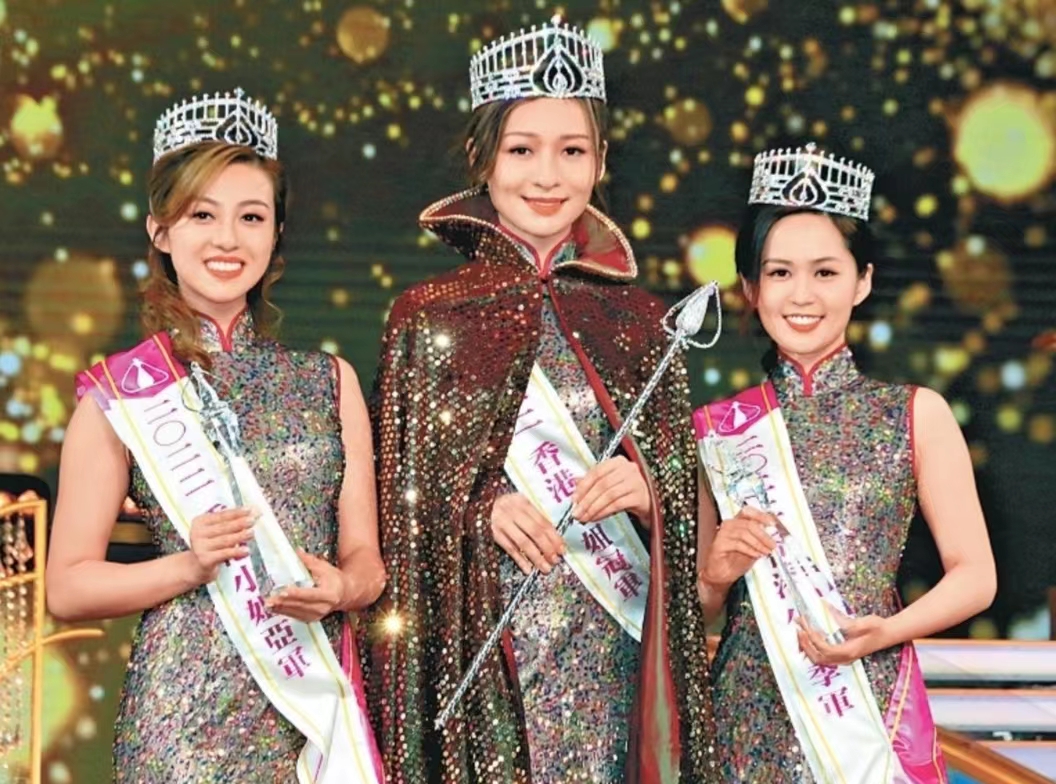 Han attended the Miss Hong Kong party! The runner-up of Miss Hong Kong ...