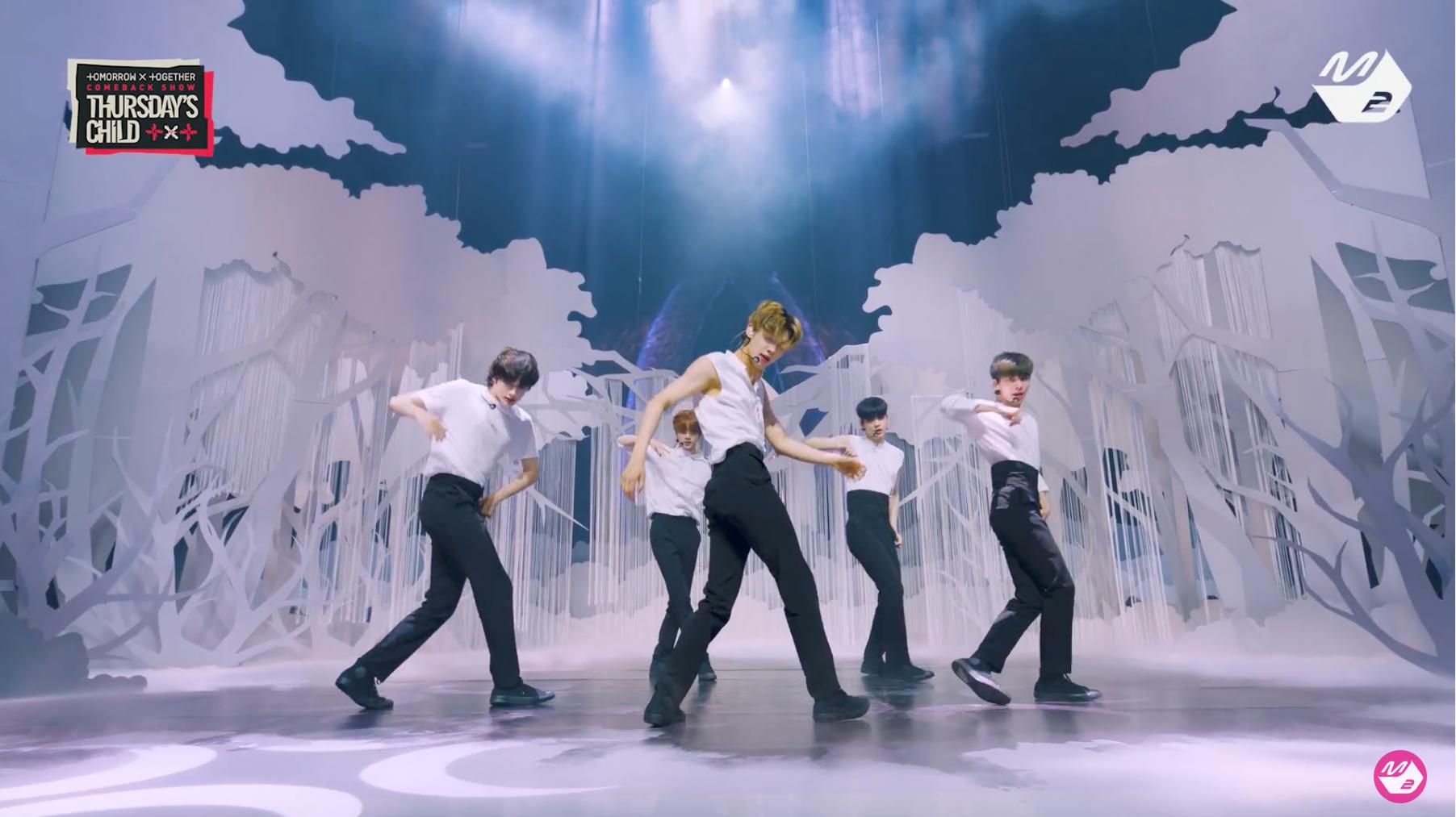 (Personal) Best Kpop boy group stage of the year TXT-Opening Sequence ...
