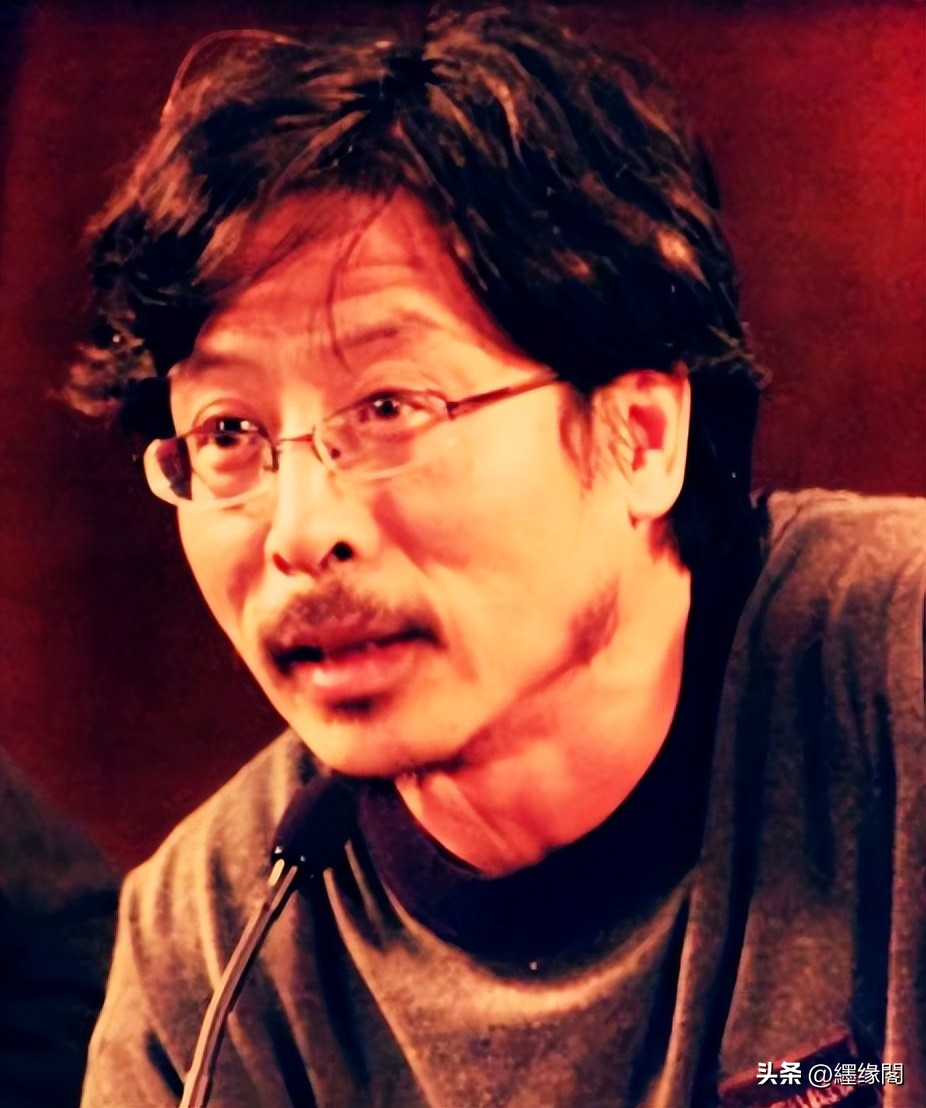 "Photo-copying" realistic painter Leng Jun's cursive script is amazing ...