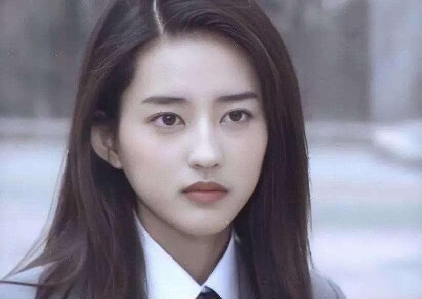 Ozawa Mayu "One Kiss" - iNEWS