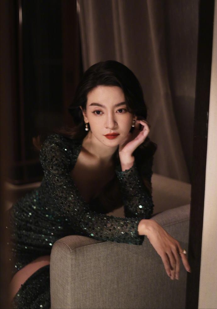 Li Sheng praised Li Jiahang fiercely. He thought it was a show of ...