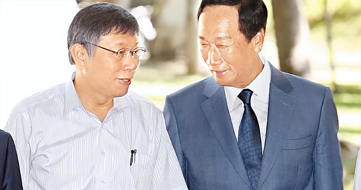 Clam your palms together! Jin Pucong wields a knife in the party and ...