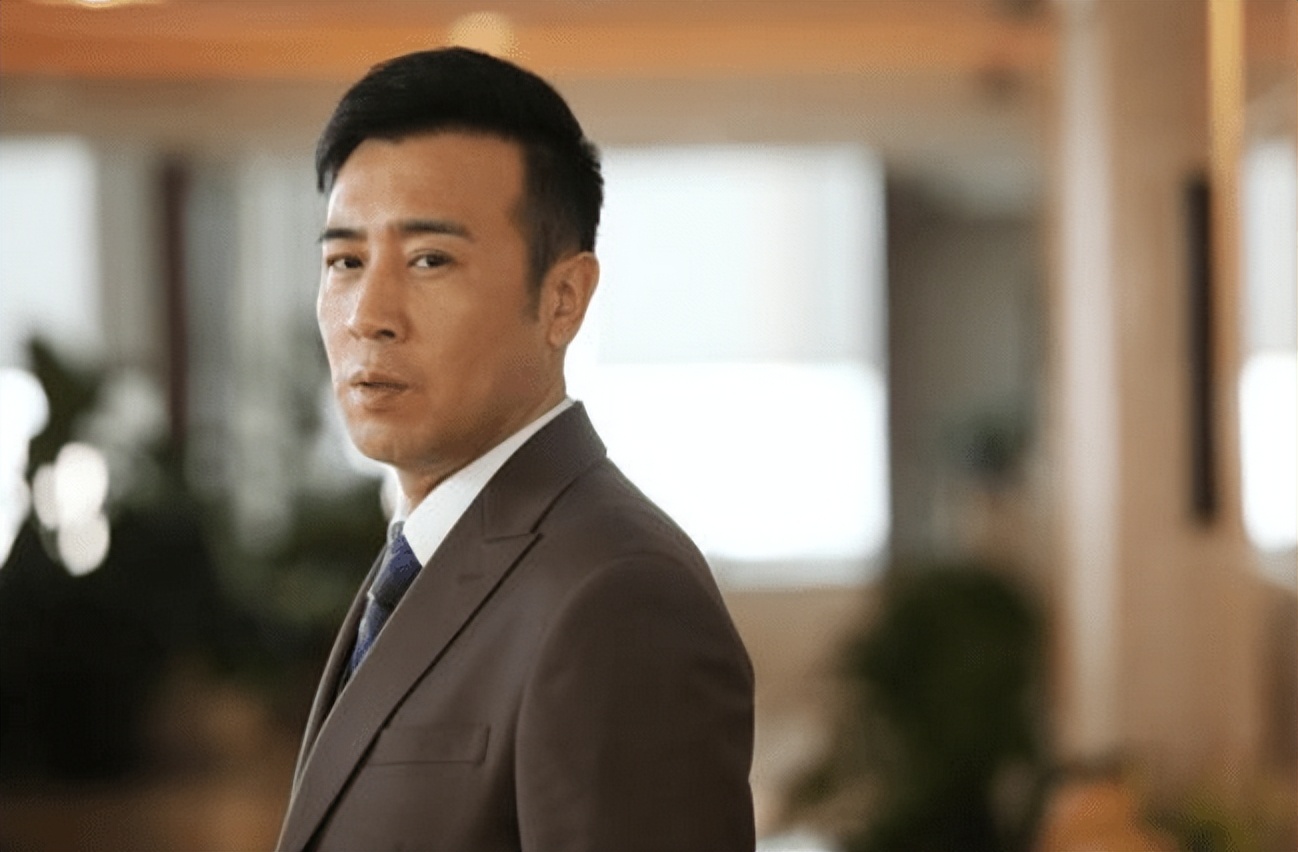 The 6 actors who fell into the "strange circle" and the "downfall ...