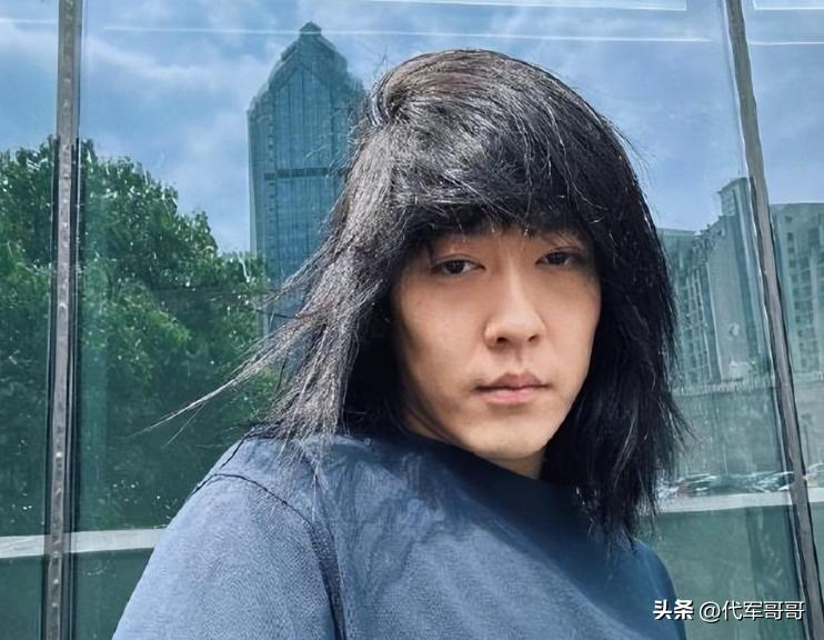 Unexpectedly, Jiang Sida's "rollover" came so quickly! - iNEWS