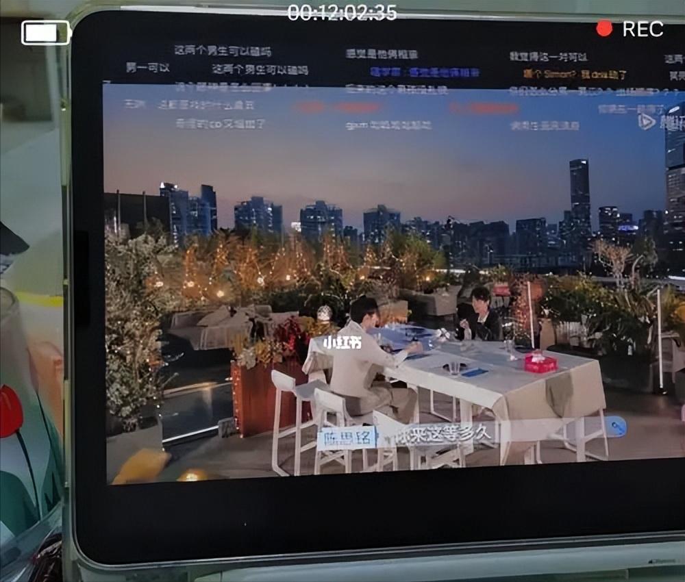 Taking a look at the "laughing and crying" scenes of gangsters, each of ...