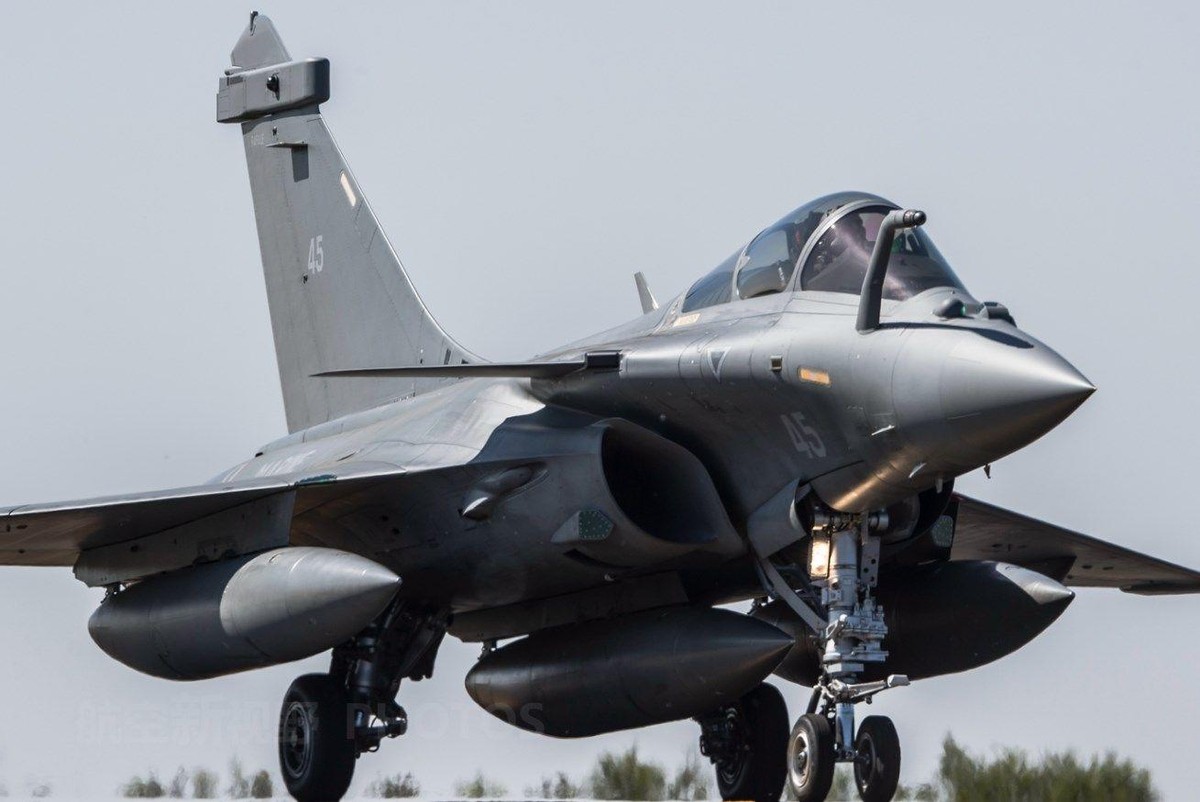F16 coming to Xinjiang? Chinese and Arab officials announce joint air ...