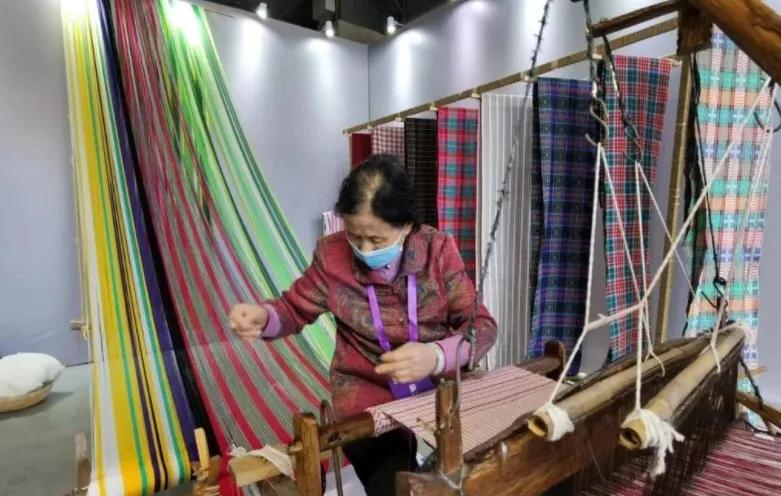 Appreciate the beauty of Lu Jin intangible cultural heritage - iNEWS